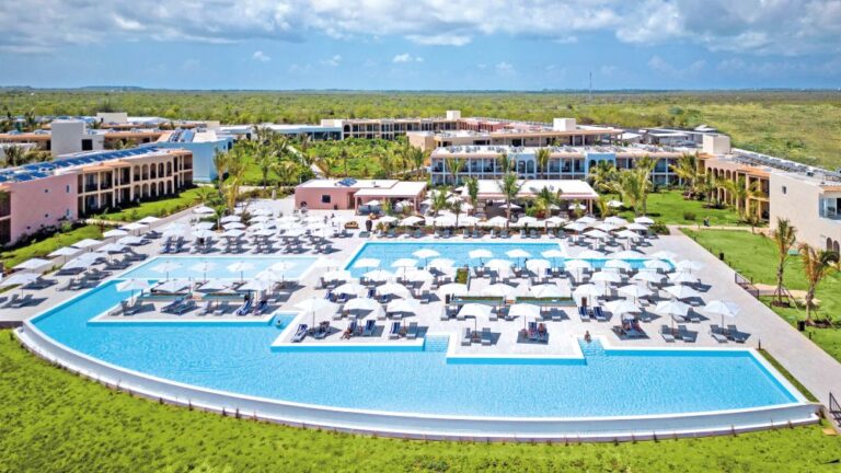 Book Now at The Mora Zanzibar - Luxury Hotel in Paradise - The Mora